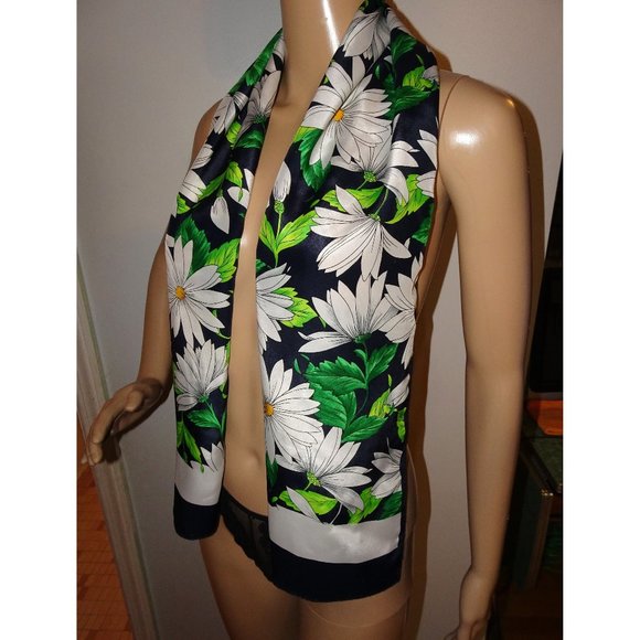 Vintage | Accessories | Vintage Black White Daisy Flower Scarf Pinup ...